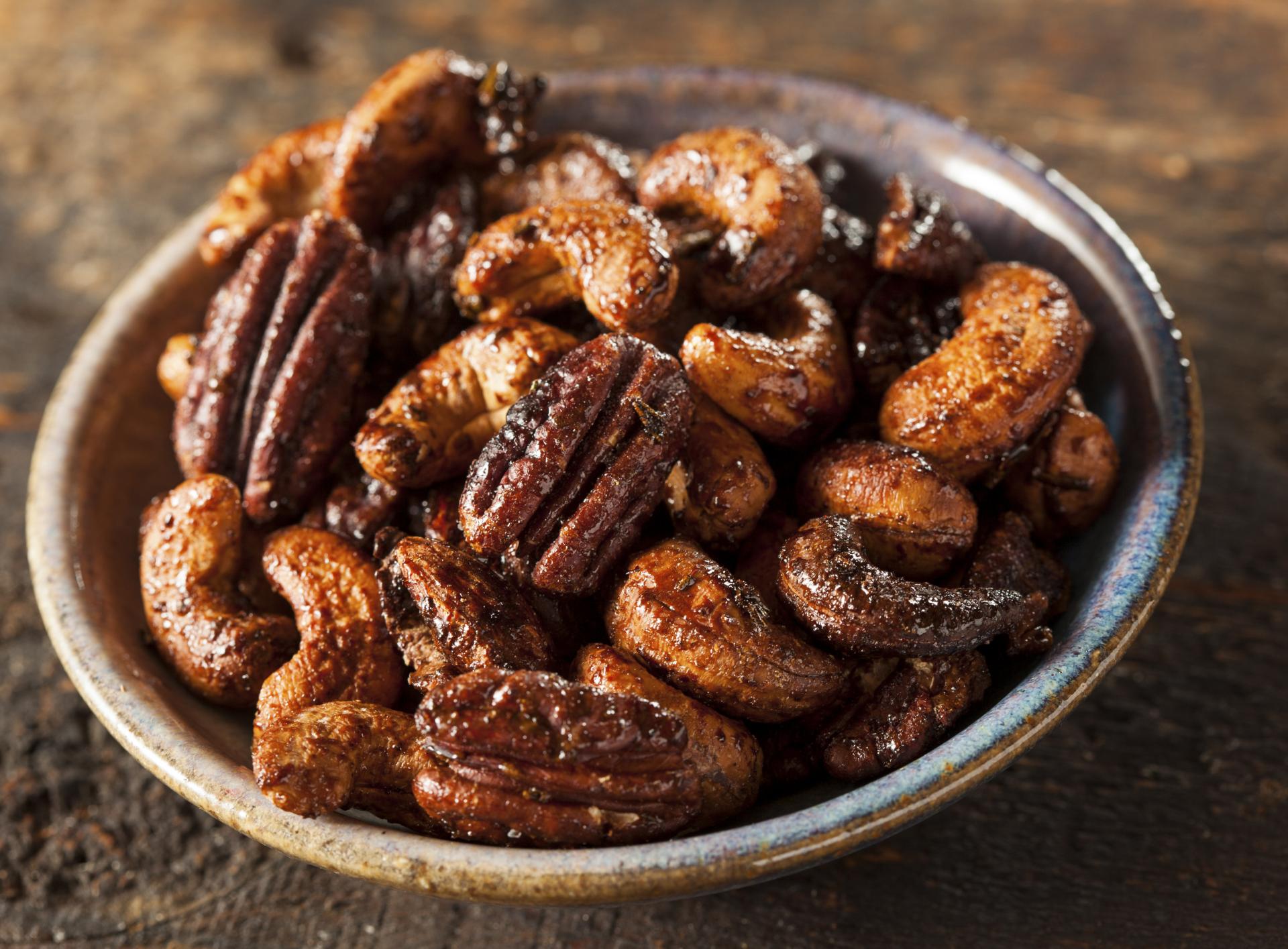 Caramelised nuts - Recette Actifry Genius | Moulinex