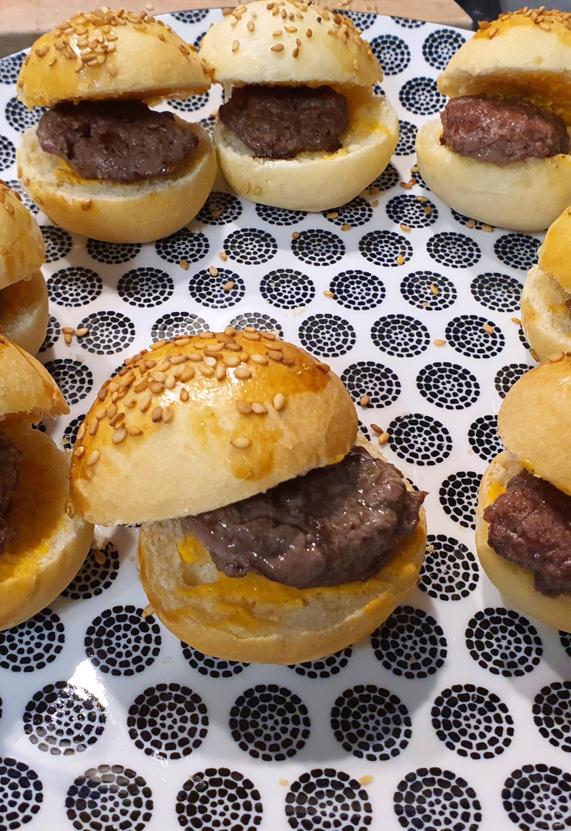 Mini pains burgers - Recette Companion XL | Moulinex