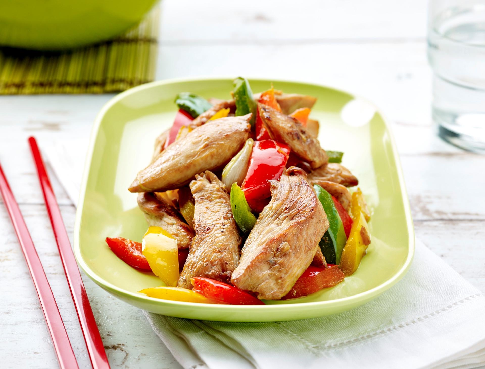 Pechuga de pollo con pimientos