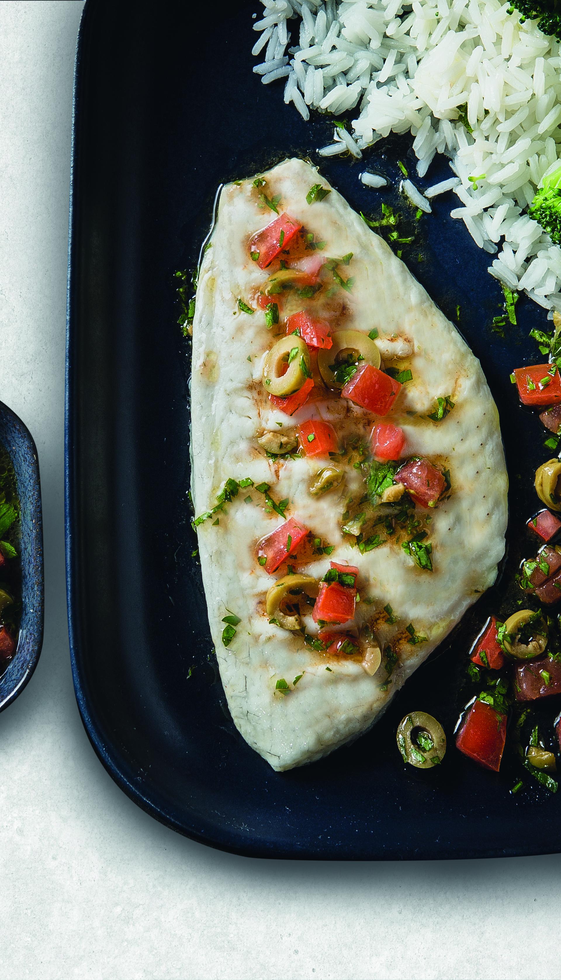 Dorade grillée à la tomate et aux olives - Recette EASY FRY & GRILL 2 ...