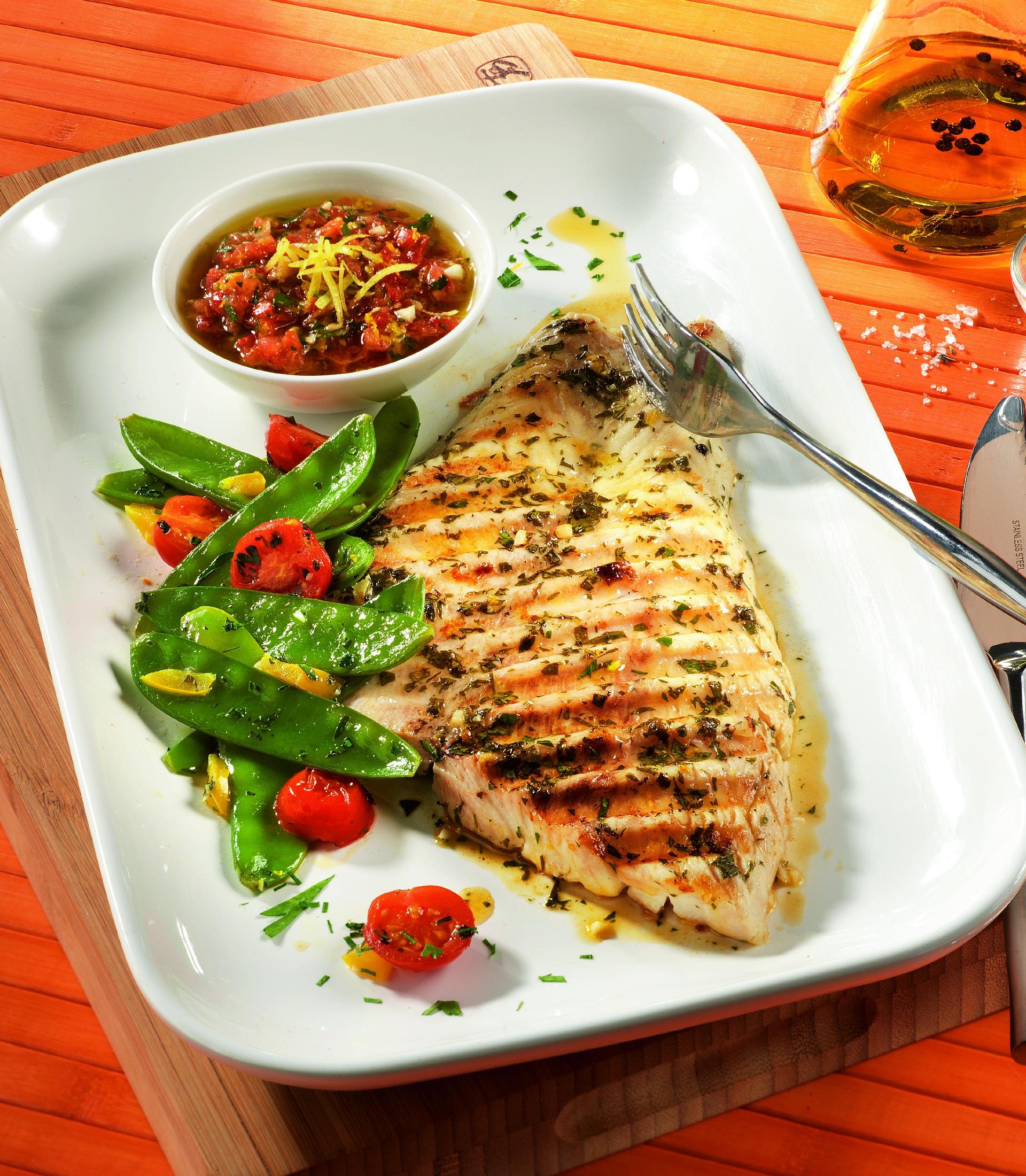 Dorade grillée à la tomate et aux olives - Recette Multifunction ...