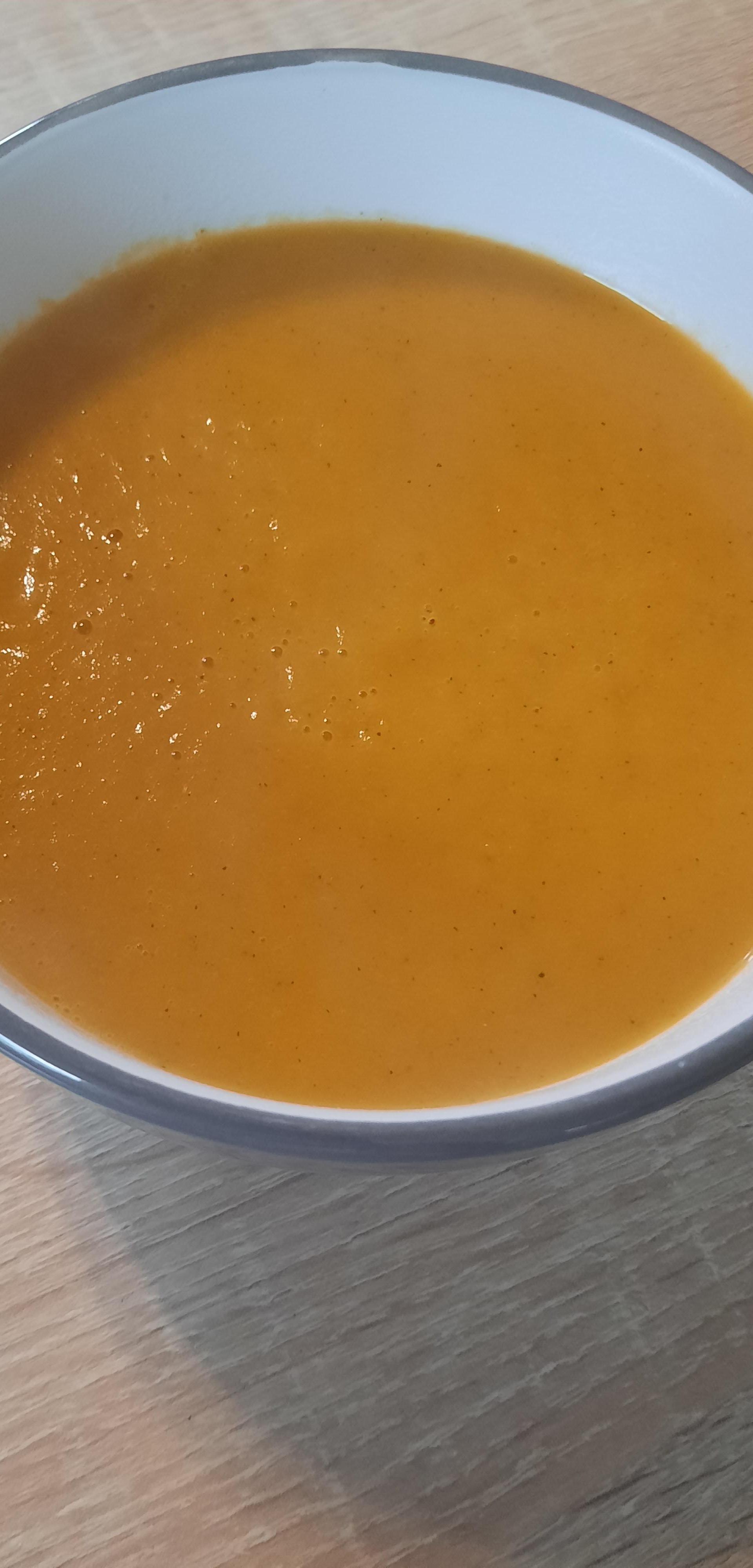 Velouté de carottes au St Môret - Recette Companion Connect | Moulinex